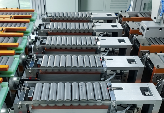Fully Automatic Cylindrical Battery Pack 18650/21700 Assembly Line